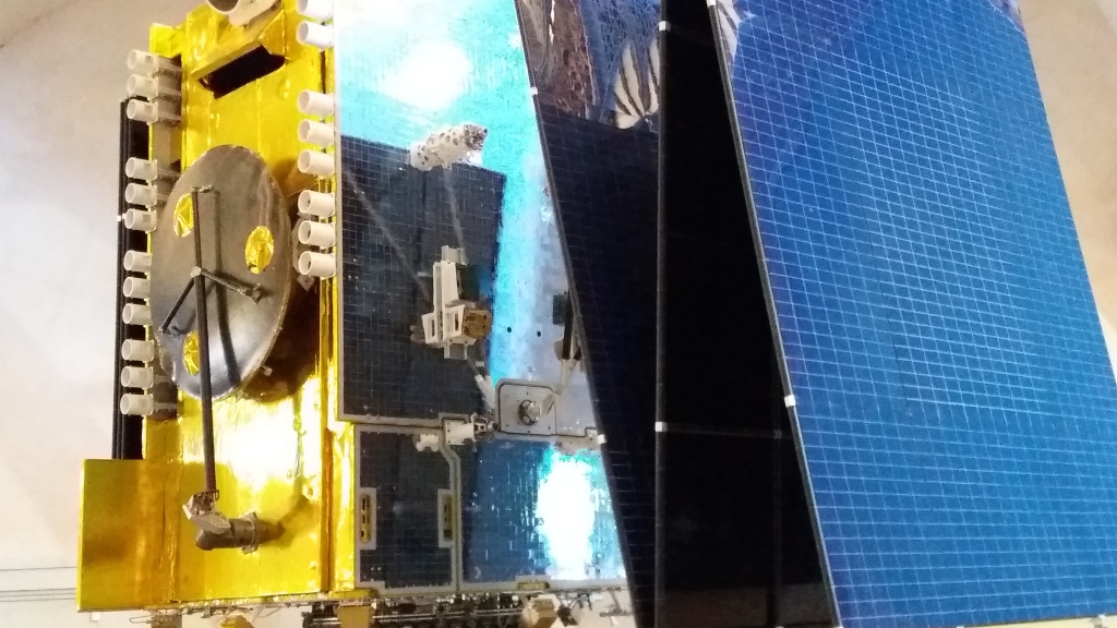 What is Faraday Fabric? - Nasafes